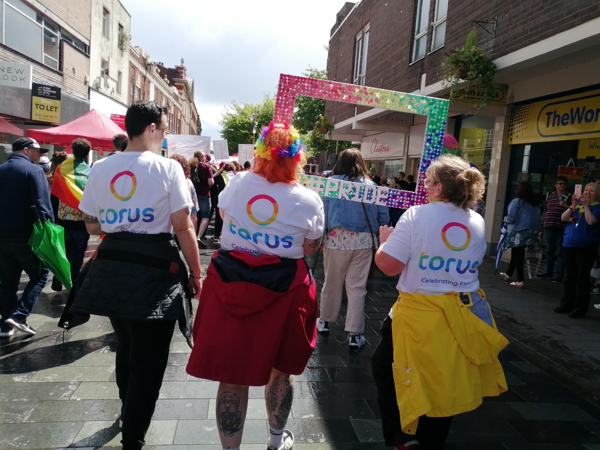 Torus - Torus marches with Pride